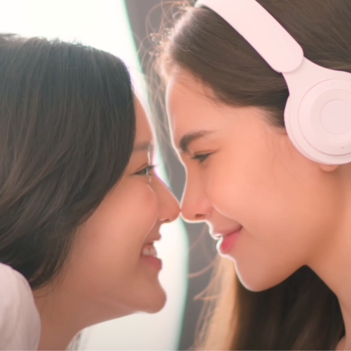 GL泰劇《Affair》甜到令人心跳漏拍！EP1就以激情吻戲開場！ | LalaTai 拉拉台